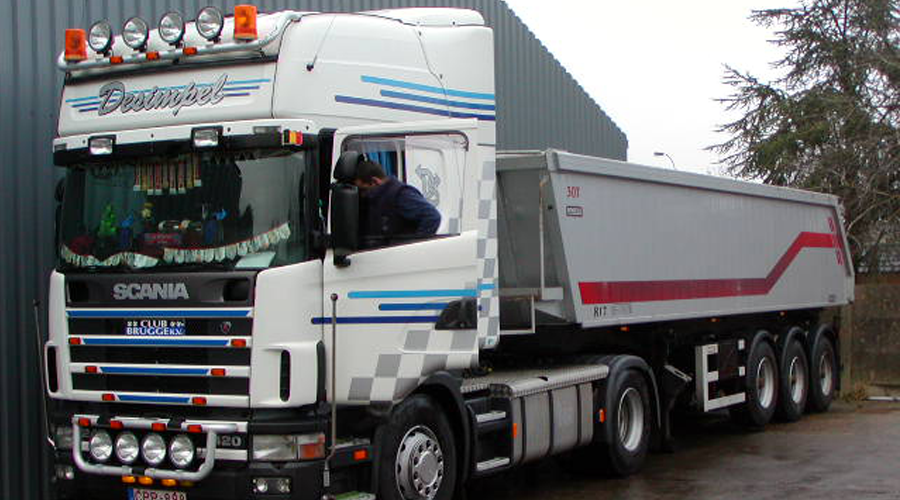 Desimpel transport Kippertransport 4 - www.desimpel-trans.be